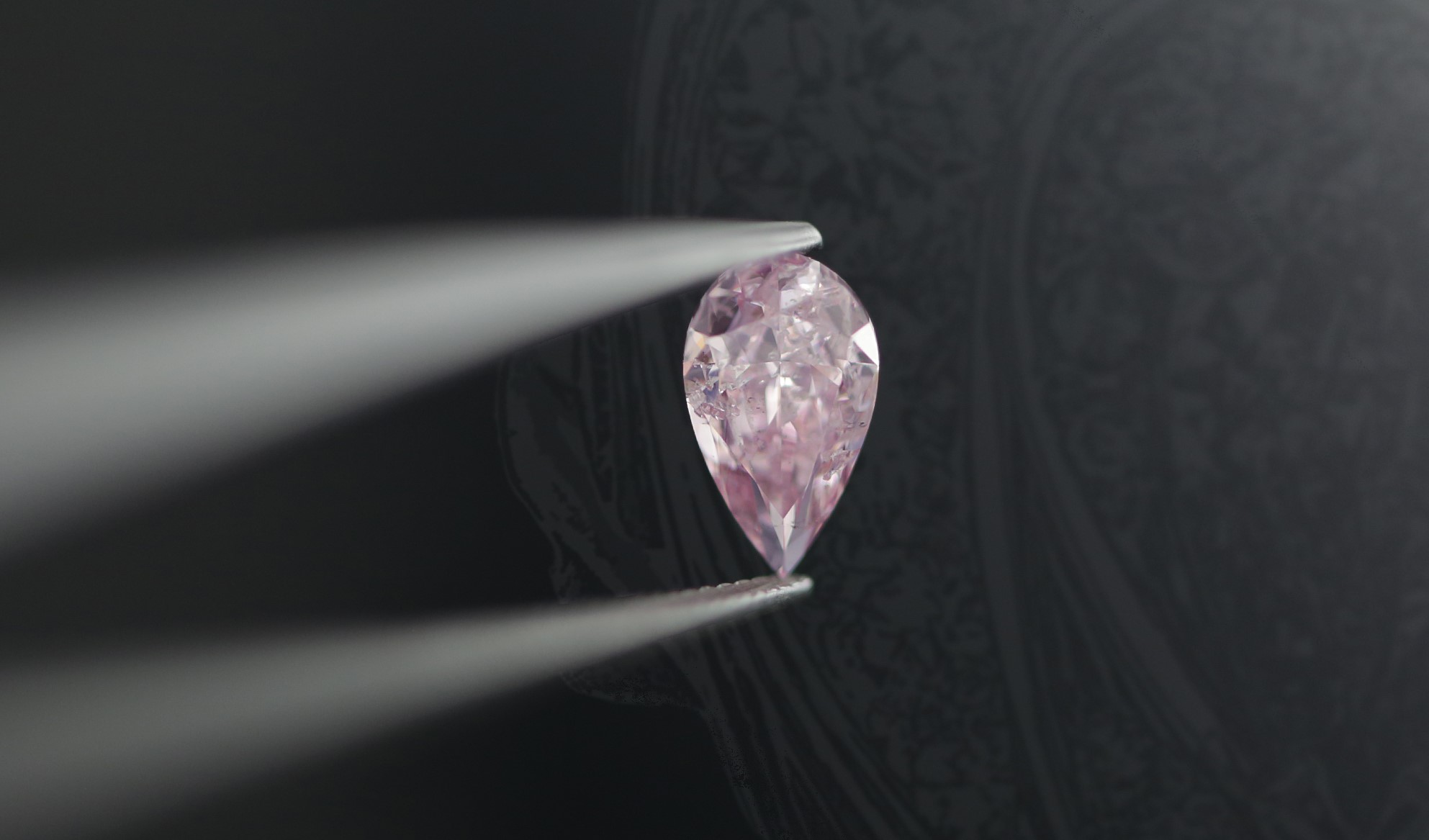 Bespoke Design with Collector's Edition Pink Diamond Packs